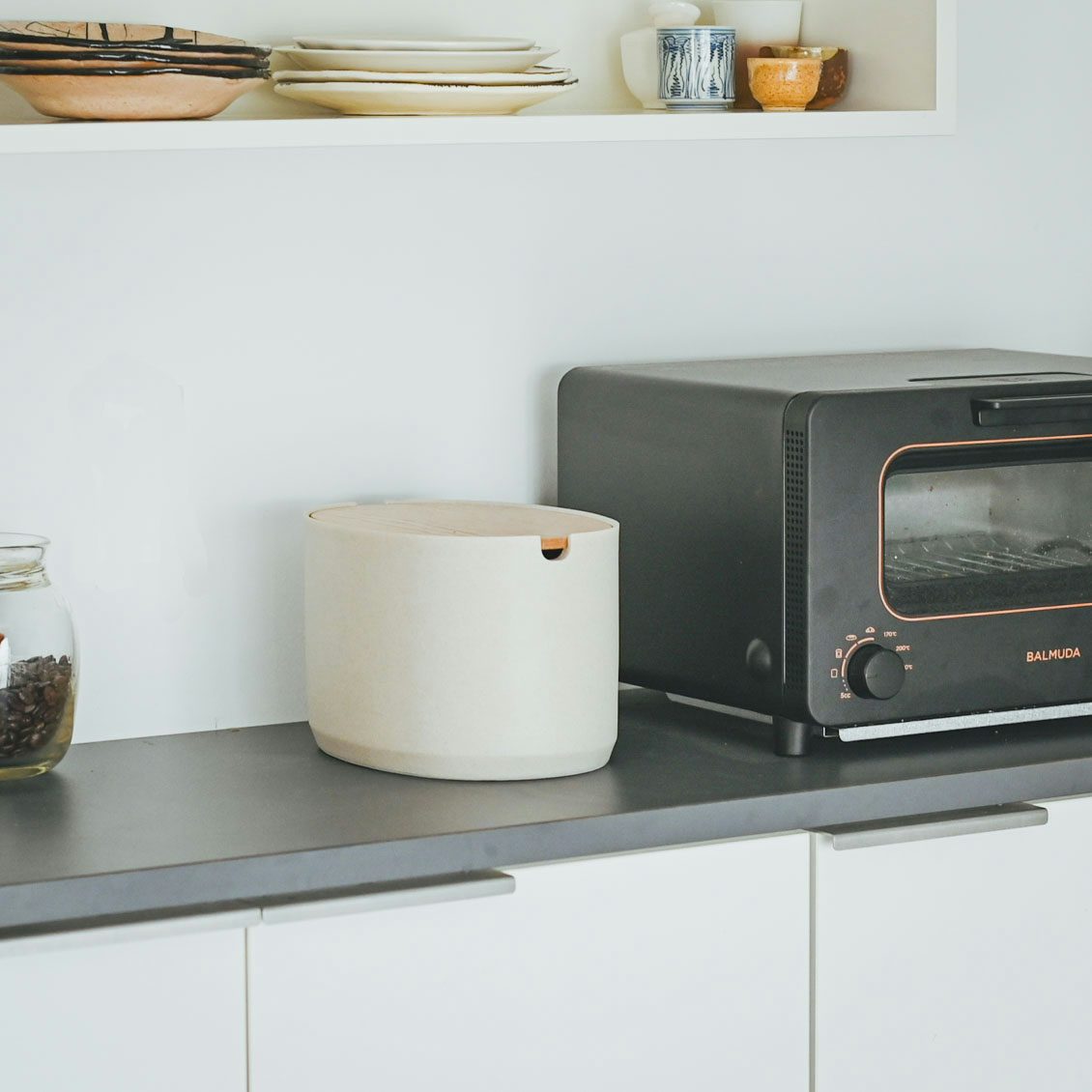 ideaco / ストーン調のオーバルボックス / M（High） - 北欧、暮らしの道具店